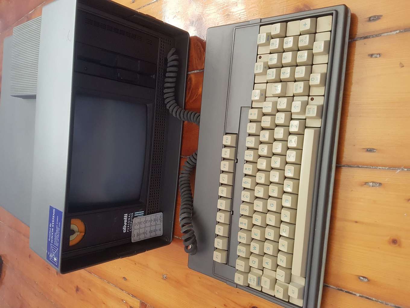 Olivetti M21 - www.8bitresearch.co.za